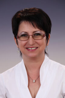 Dr Daragó Andrea Kardiológus